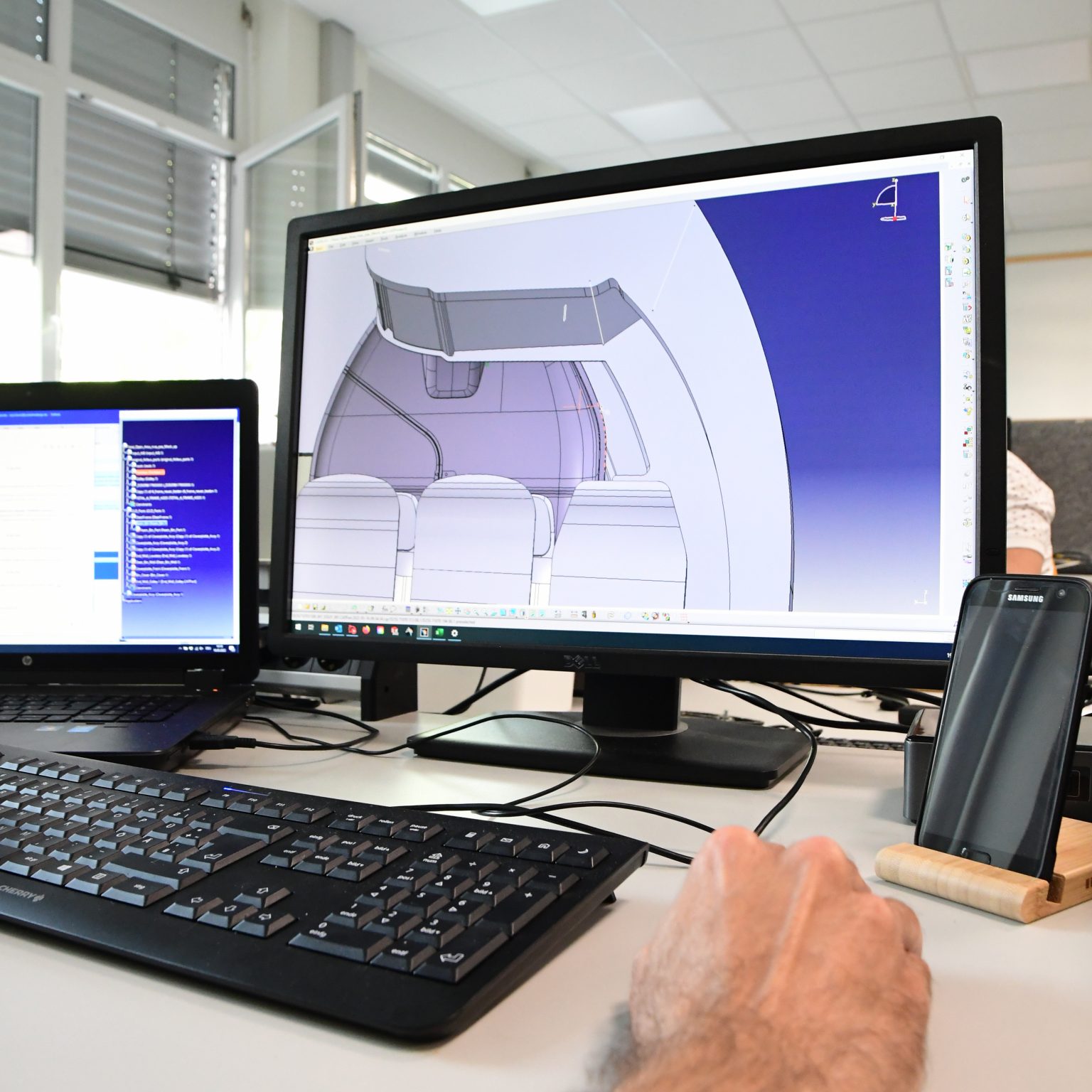 Generalunternehmer - Centerline Design GmbH